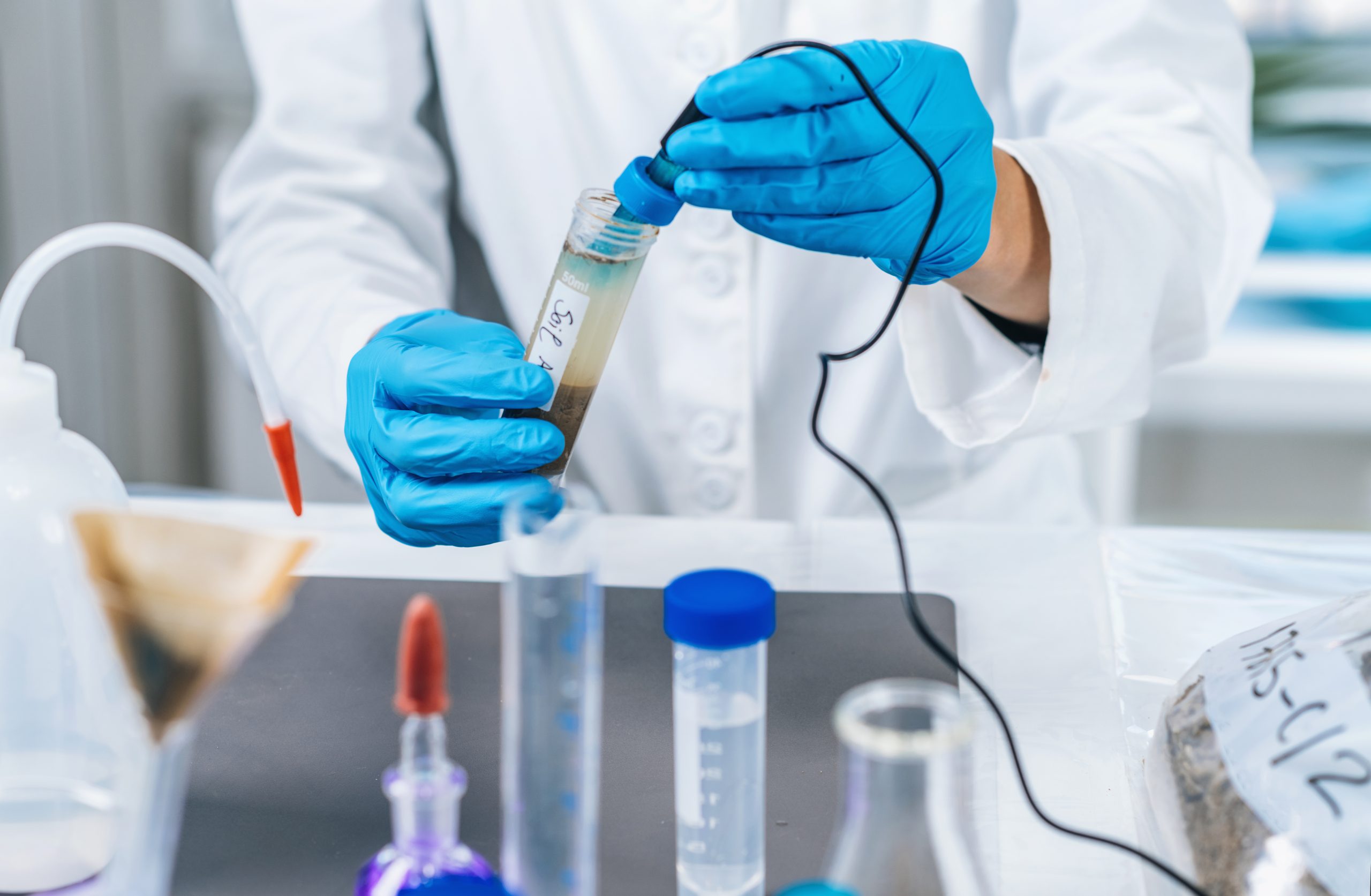 What is pH and how is it measured? - Kalstein